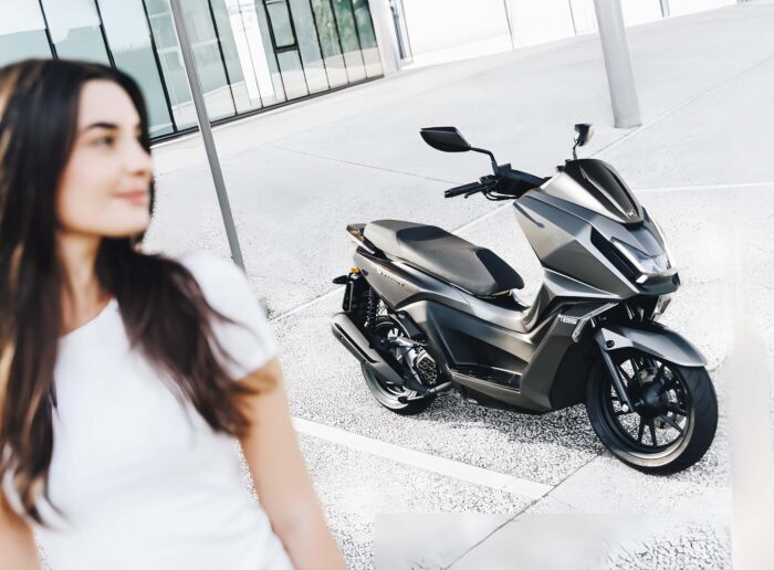 KYMCO | Skytown 150